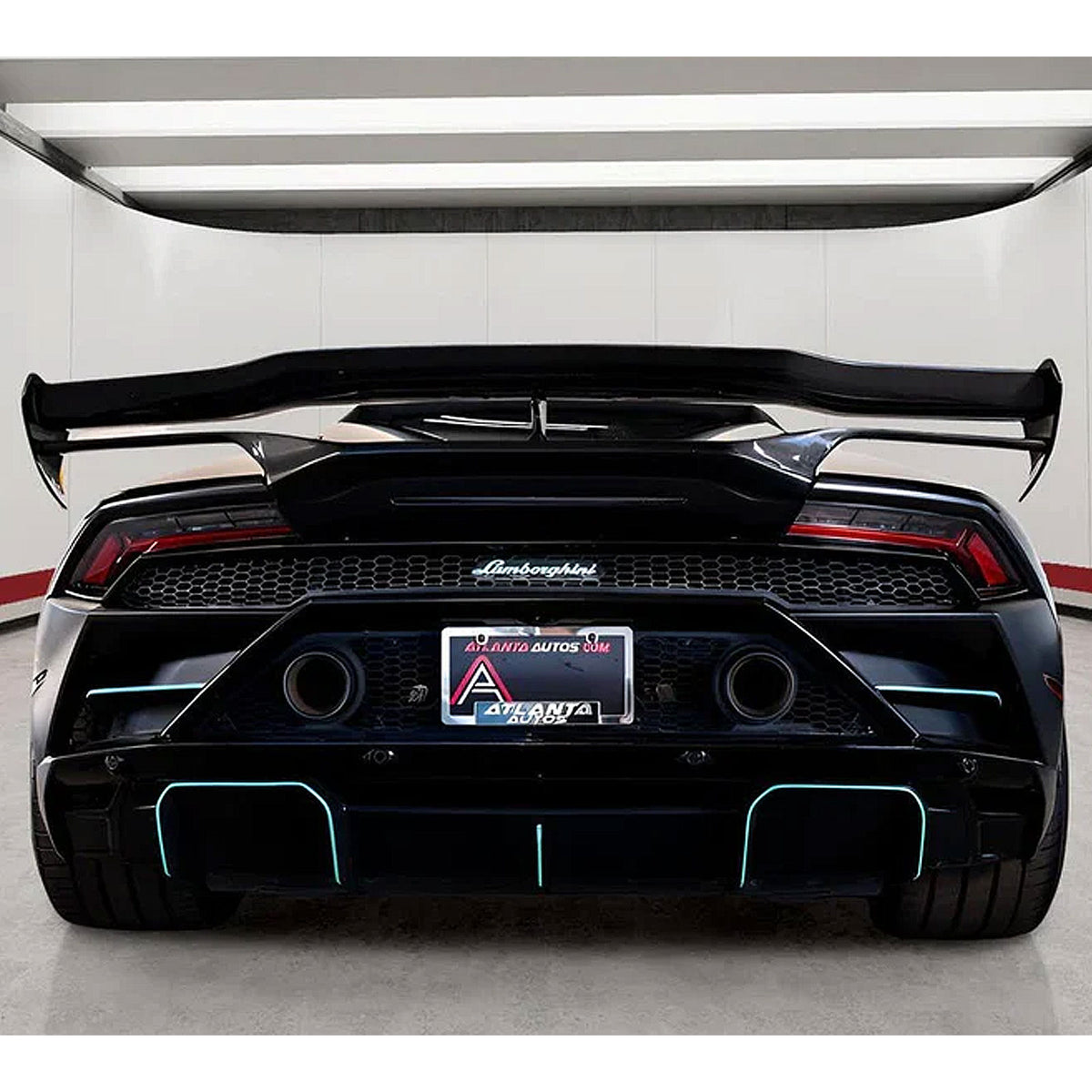 AP Style Dry Carbon Fiber Rear Wing with Base Panel for Lamborghini Hu ...